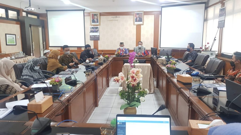 FITK dan Sub Bagian Ortala UIN Jakarta Gelar Sosialisasi Pengisian ... FITK dan Sub Bagian Ortala UIN Jakarta Gelar Sosialisasi Pengisian ...